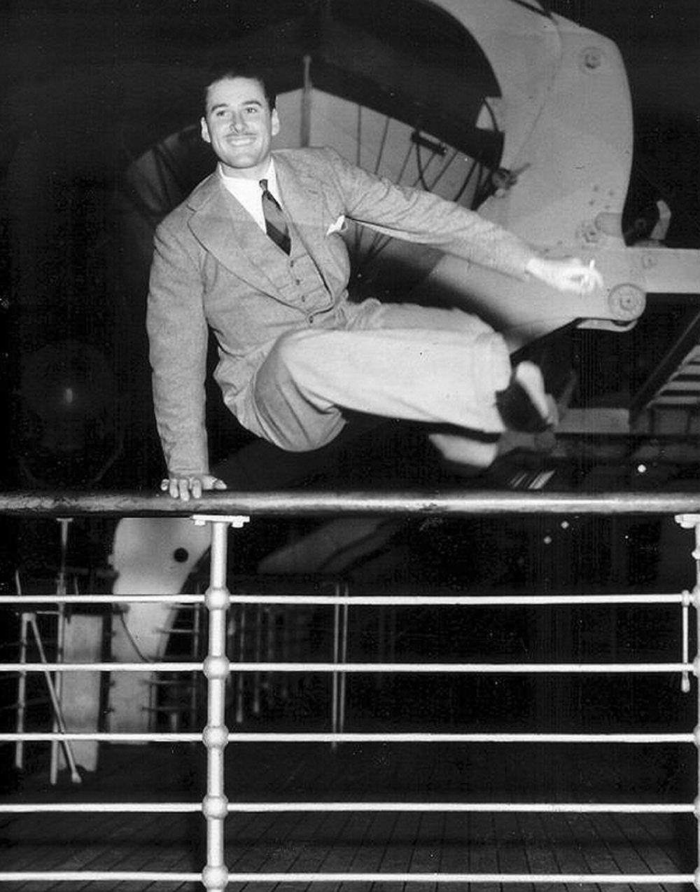Errol the Athlete! « The Errol Flynn Blog