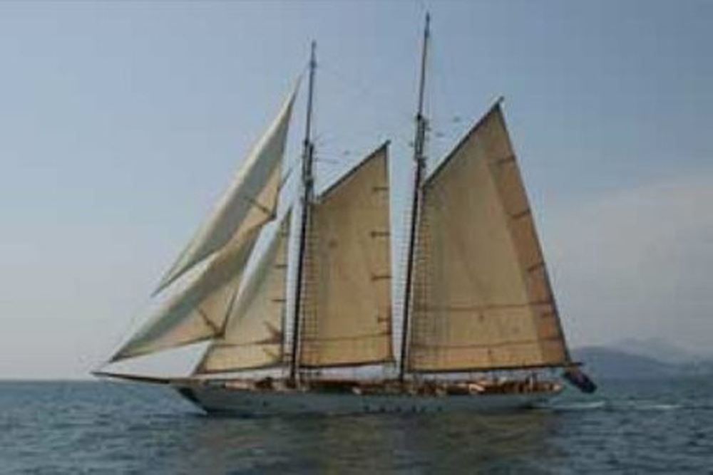 Ghostship Zaca III « The Errol Flynn Blog