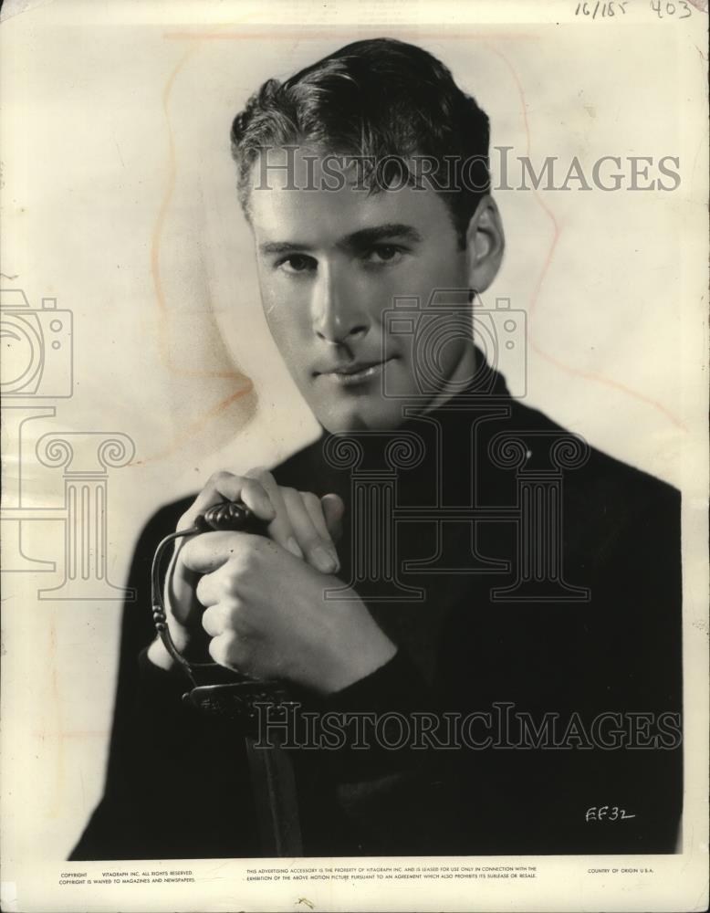 Errol in training for Captain Blood « The Errol Flynn Blog
