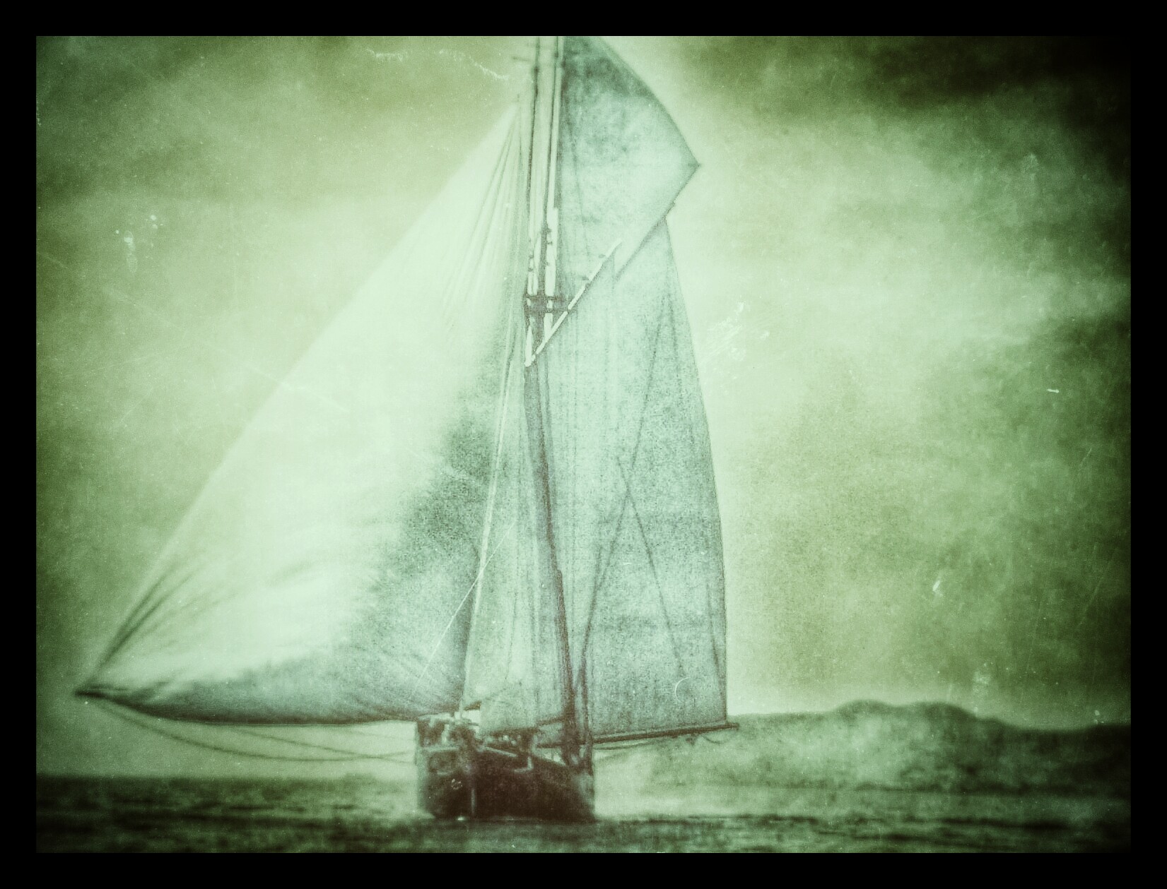 Zaca – Full Sail in San Francisco Bay – 1930 « The Errol Flynn Blog