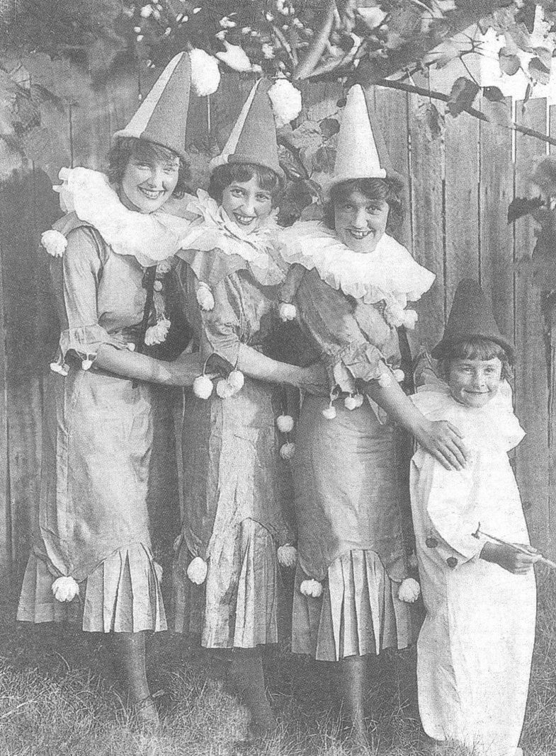 A Manly Young Errol — At Mrs. Robinson’s House « The Errol Flynn Blog