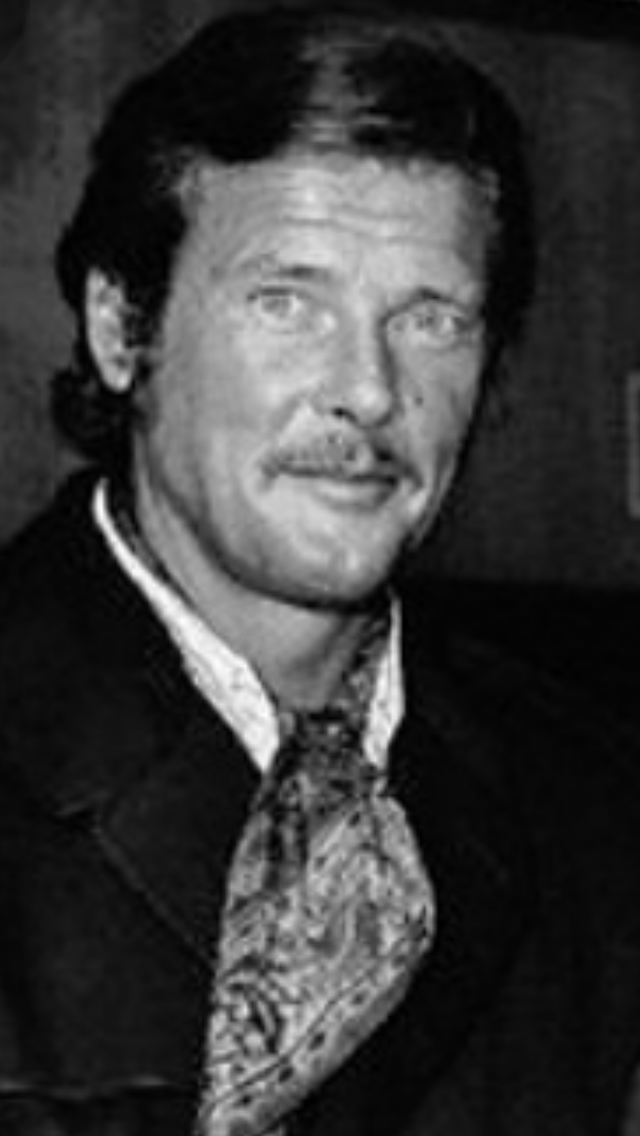 Much Moore about Flynn- episode 2 « The Errol Flynn Blog