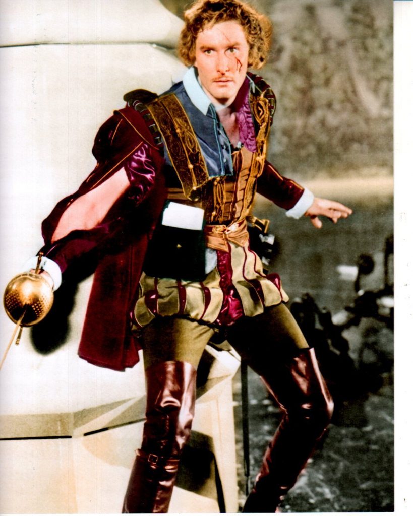 Swashbucklin` like Flynn « The Errol Flynn Blog